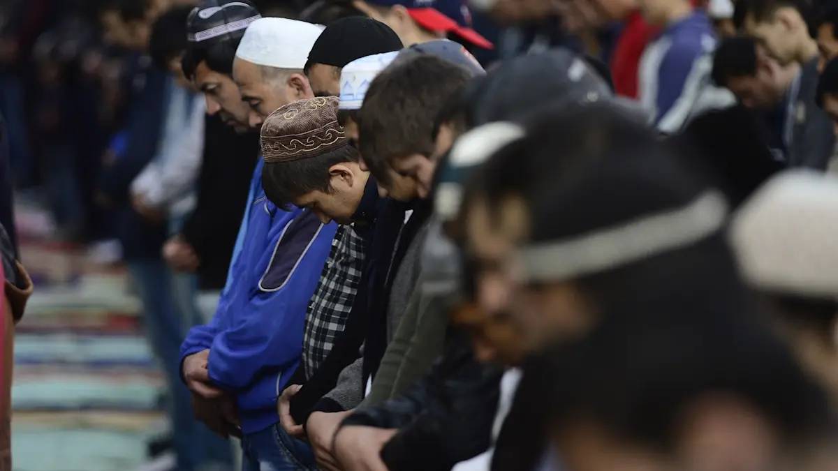 The Contest Over Islam in Russia
